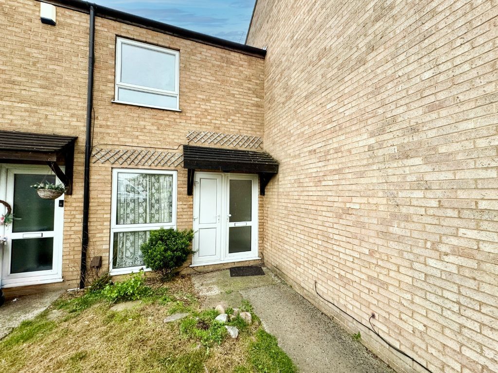 2 bed terraced house for sale in Thistledown, Gravesend, Kent DA12, £270,000 - Zoopla