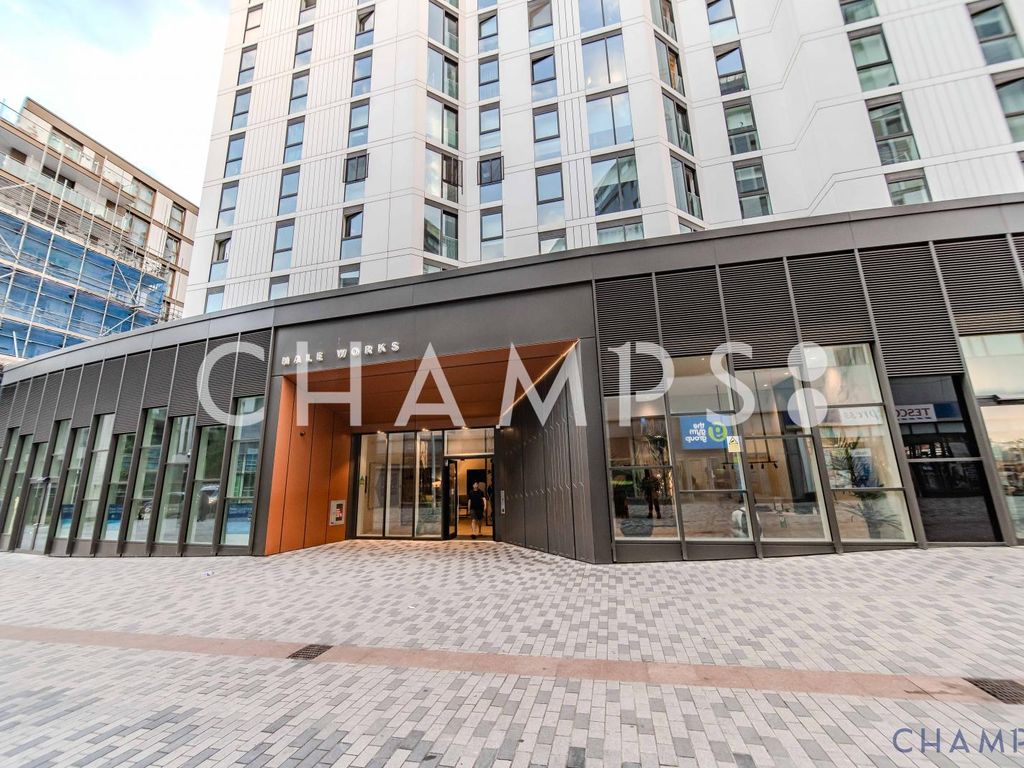 1 bed flat to rent in Hale Works Apartments, Daneland Walk N17, £2,025 ...