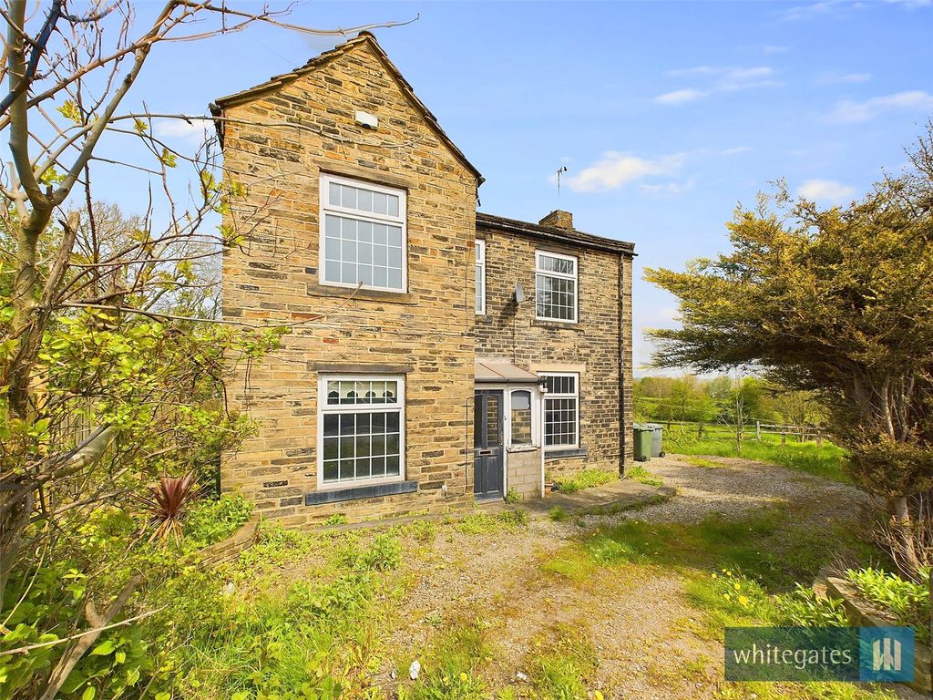 3 Bed Detached House For Sale In Whitehall Road Wyke Bradford West