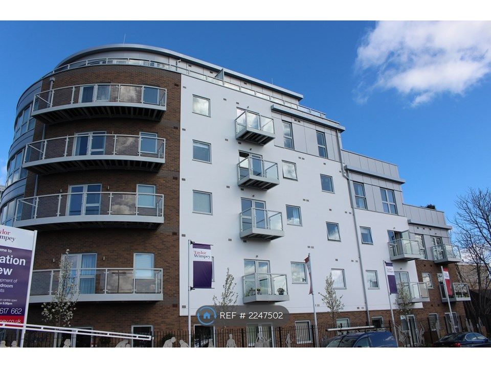 1 bed flat to rent in Station View, Guildford GU1, £1,400 pcm - Zoopla