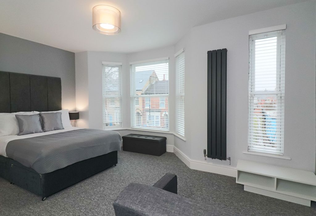 Room to rent in Plane Street, Hull HU3 - Zoopla