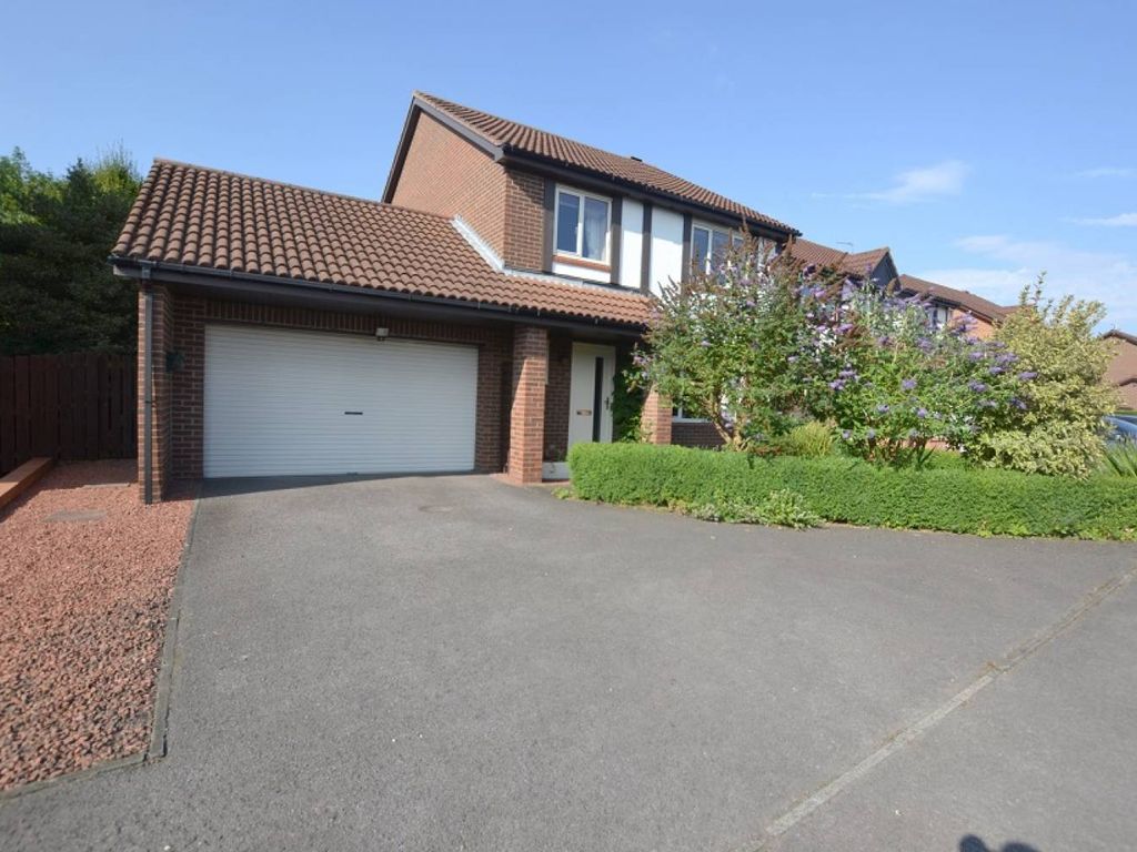 4 Bed Detached House For Sale In Castlereigh Close Bournmoor Houghton