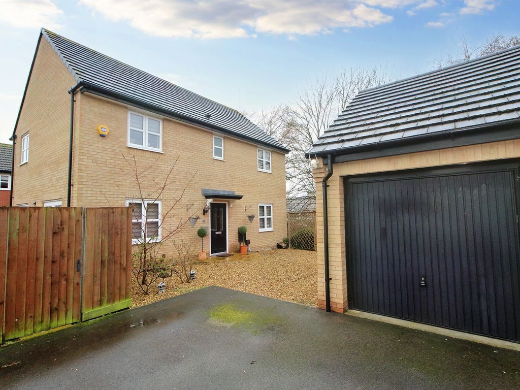 4 Bed Detached House For Sale In Meteor Way Whetstone Leicester Le8