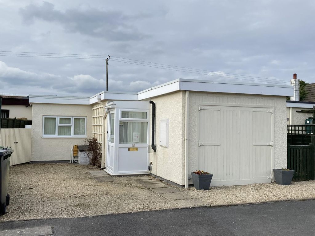 3 bed semi-detached bungalow for sale in Crossways, Peterchurch ...