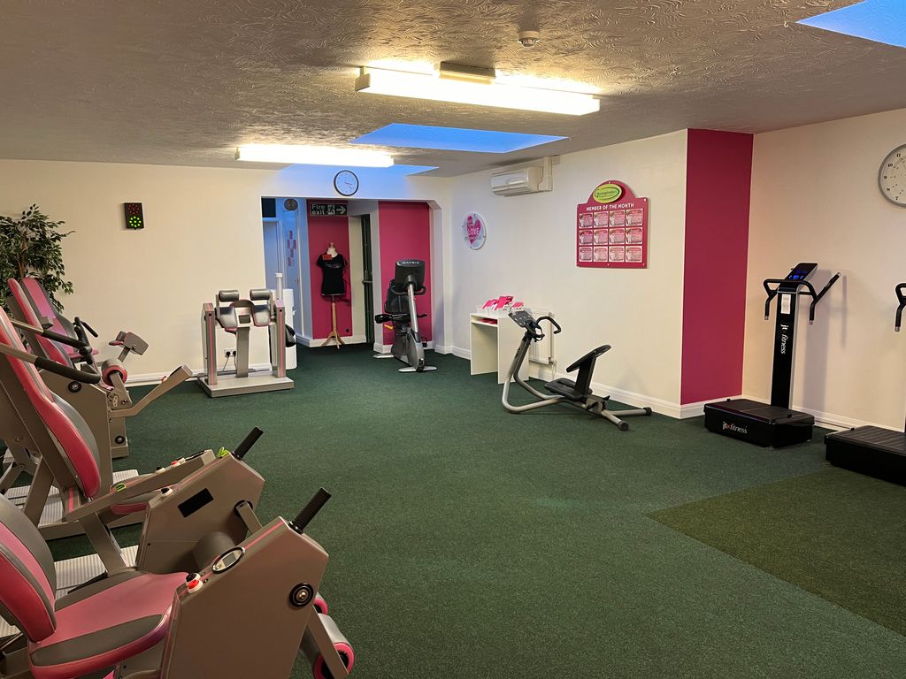 Leisure/hospitality for sale in New Walkergate, Beverley HU17, £50,000 ...