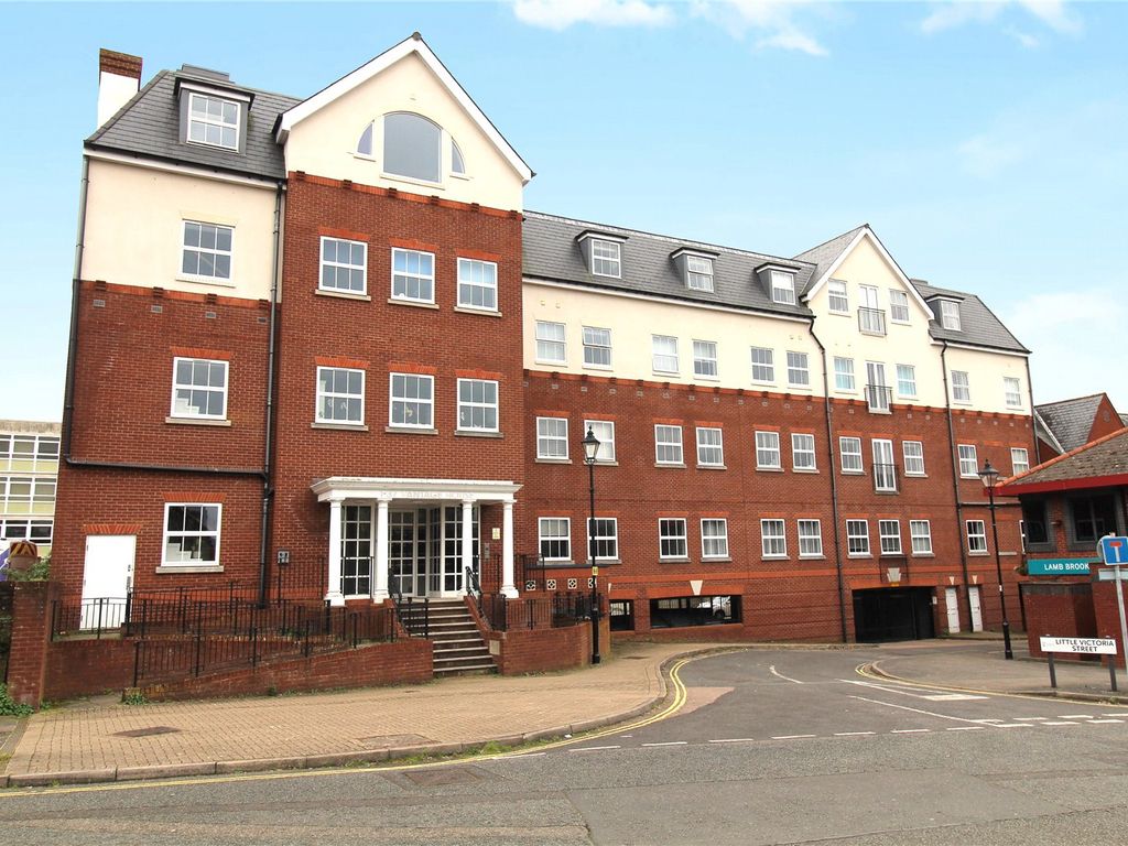 1 bed flat for sale in Little Victoria Street, Basingstoke, Hampshire ...