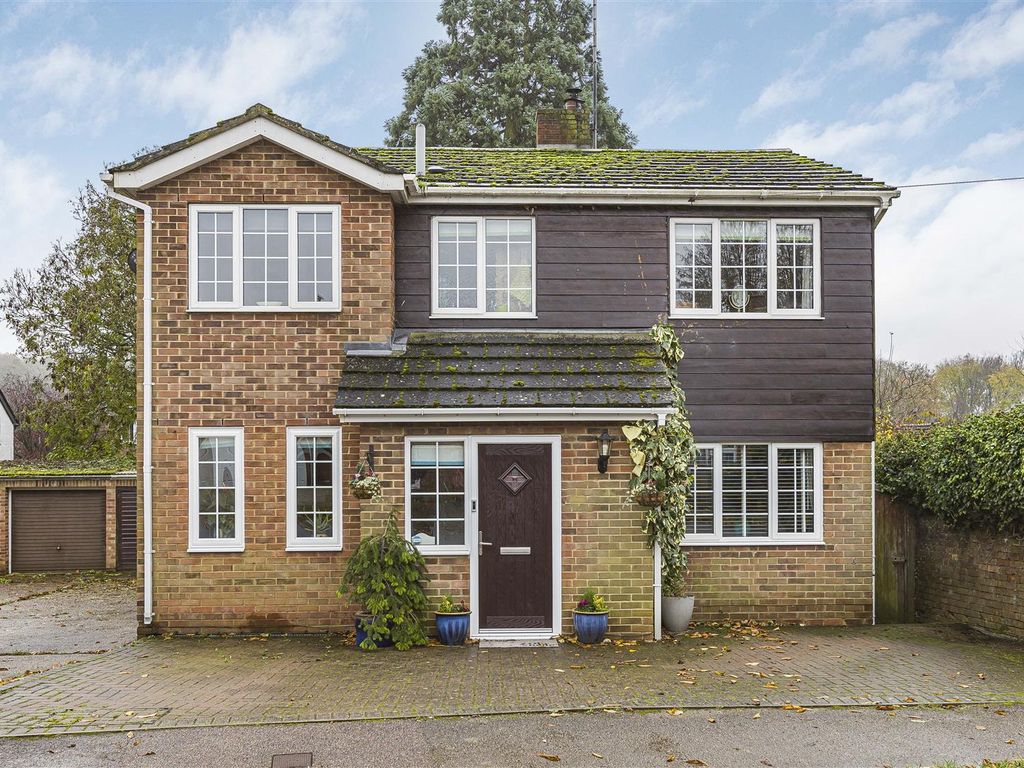4 bed detached house for sale in Kingsfield Road, Dane End, Ware SG12 ...