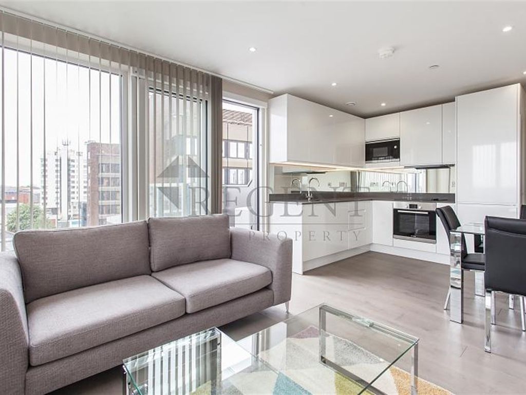 2 bed flat to rent in Broadway House, Bromley High Street BR1 - Zoopla