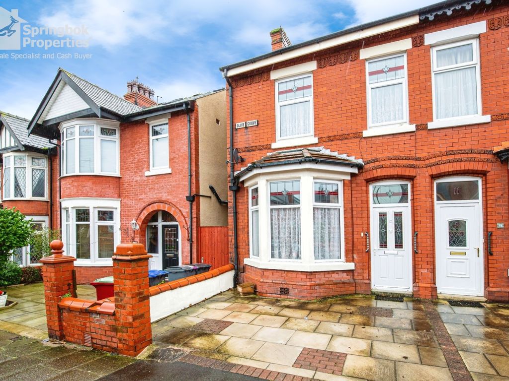 3 Bed Terraced House For Sale In Olive Grove Blackpool Lancashire Fy3