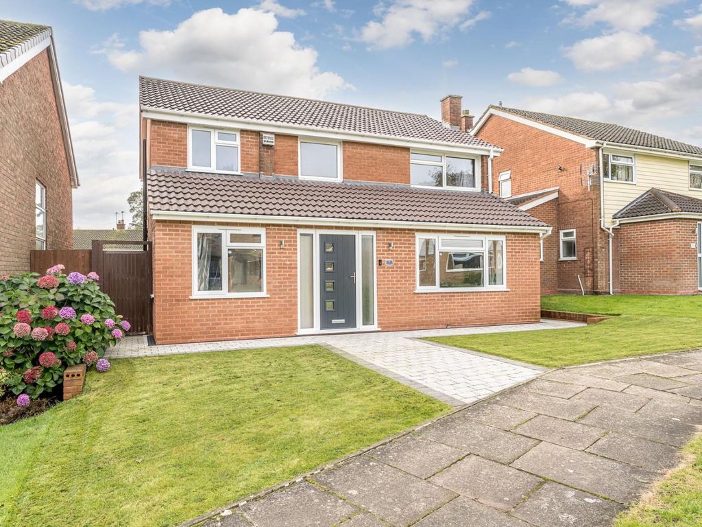 5 Bed Detached House For Sale In The Close Harborne Birmingham B17 £
