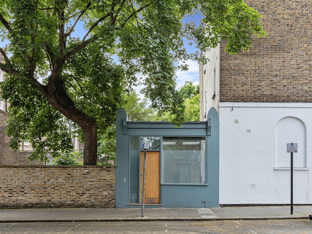 1 bed end terrace house to rent in Cloudesley Square, Islington N1 - Zoopla