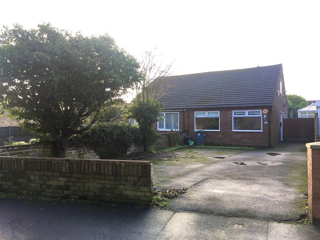 3 Bed Semi Detached Bungalow For Sale In Two Butt Lane Rainhill