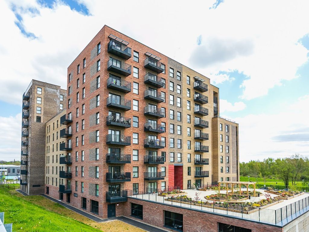 New home, 1 bed flat for sale in Waterside At Riverwell, Thomas Sawyer ...