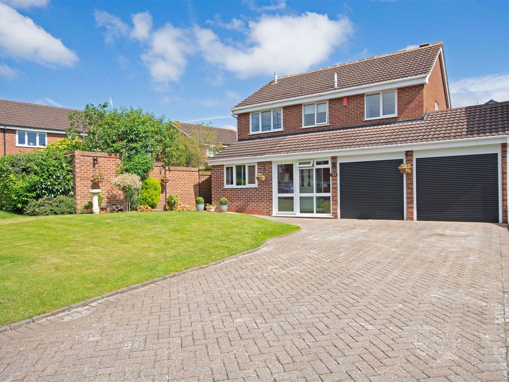 4 bed detached house for sale in Calder Drive, Sutton Coldfield B76, £ ...