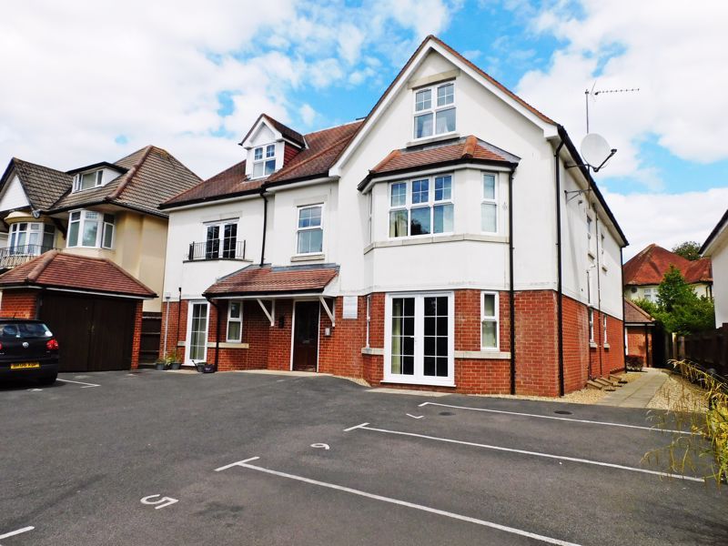 2 bed flat for sale in Purpose Built Flat. Talbot Road, Winton ...