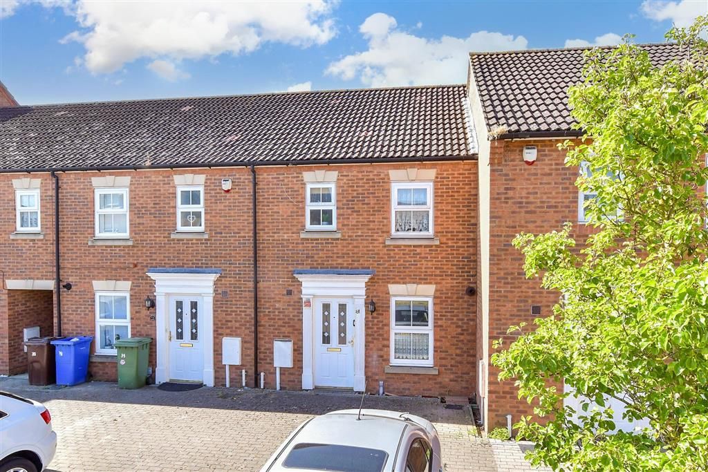 3 bed terraced house for sale in Monarch Drive, Kemsley, Sittingbourne ...