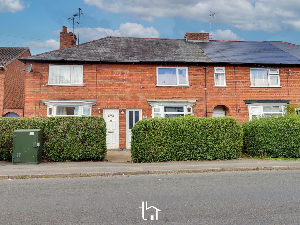 2 Bed Semi Detached House To Rent In Lansdowne Grove Wigston Le18 £