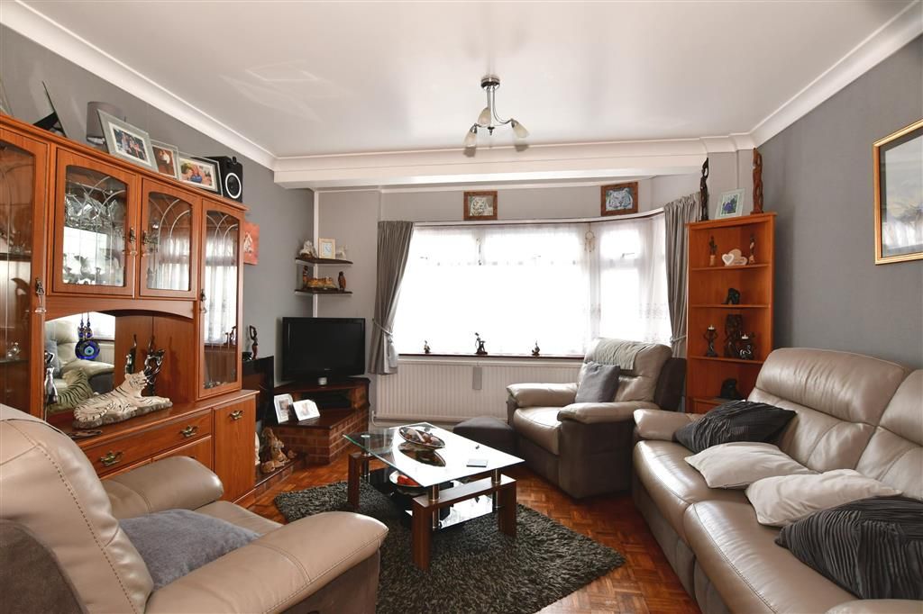 3 bed end terrace house for sale in Denton Court Road, Gravesend, Kent ...