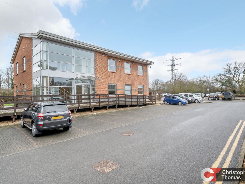 Office to let in 4 Winnersh Fields, Gazelle Close, Winnersh, Wokingham ...