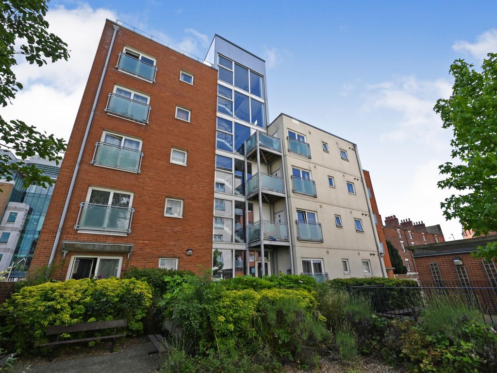 1 bed flat for sale in Caversham Road, Reading RG1, £65,000 - Zoopla
