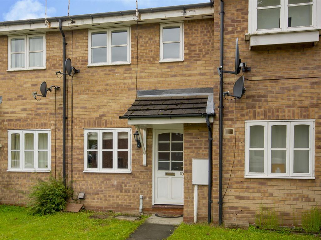 2 bed terraced house for sale in Heron Drive, Lenton, Nottinghamshire ...