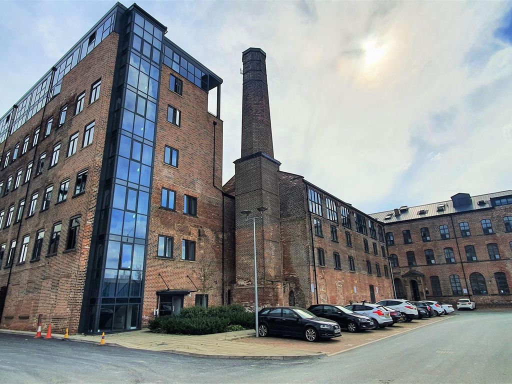2 bed flat for sale in Atkinson Street, Leeds LS10, £225,000 - Zoopla