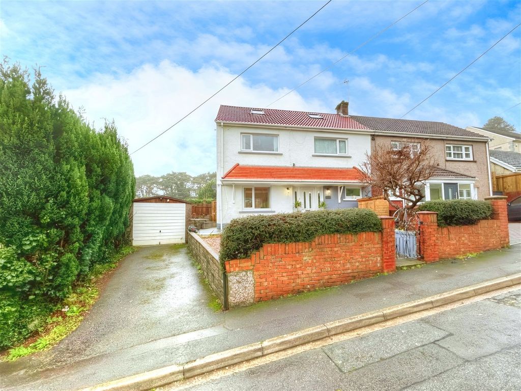 3 Bed Semi Detached House For Sale In Laburnum Avenue Baglan Port