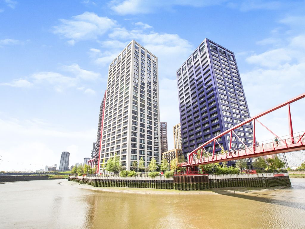 2 bed flat for sale in 157 City Island Way, London E14, £649,000 - Zoopla