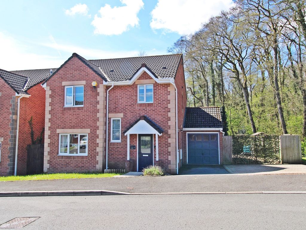 4 Bed Detached House For Sale In Heol Y Goedwig Church Village
