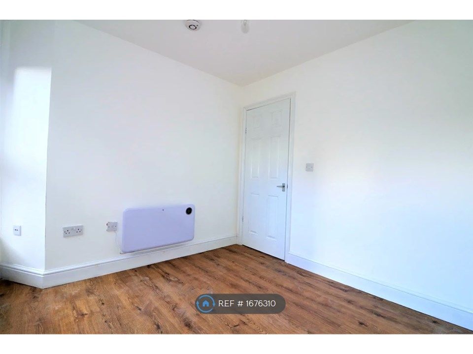 2 bed flat to rent in King Street, Luton LU1 - Zoopla