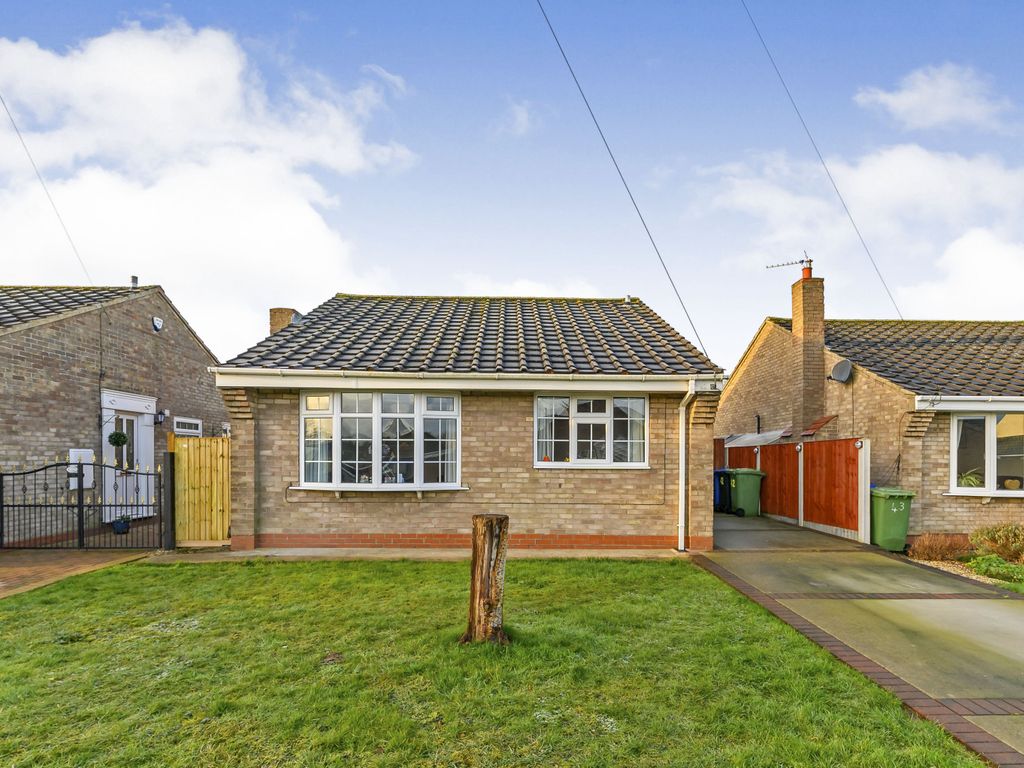 2 bed detached bungalow for sale in Leggott Way, Stallingborough DN41 ...