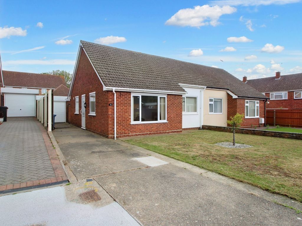 2 Bed Semi Detached Bungalow For Sale In Churchill Avenue Ipswich Ip4