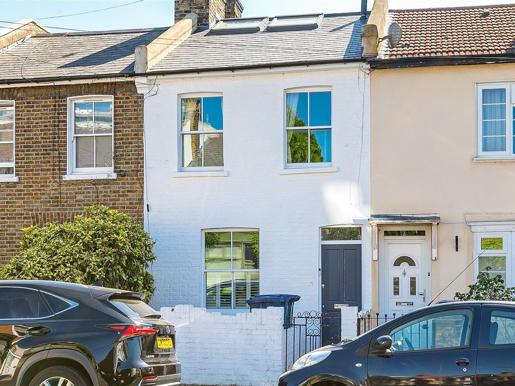 3 bed terraced house for sale in Bollo Lane, London W4 - Zoopla
