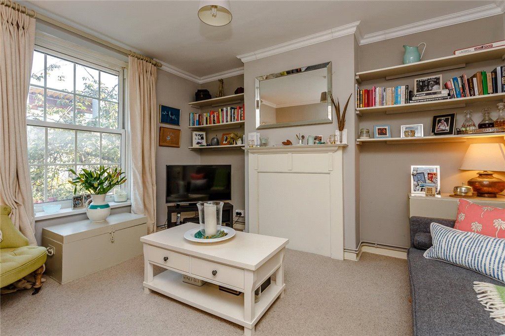 2 bed flat for sale in Newton House, Union Grove, Battersea, London SW8 ...