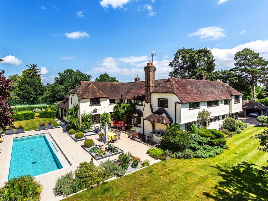 6 bed detached house for sale in Chobham, Surrey GU24, £3,250,000 - Zoopla