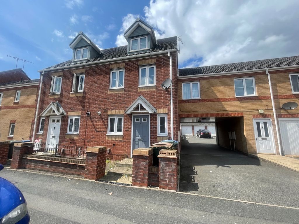3 bed property to rent in Swan Lane, Coventry CV2 - Zoopla
