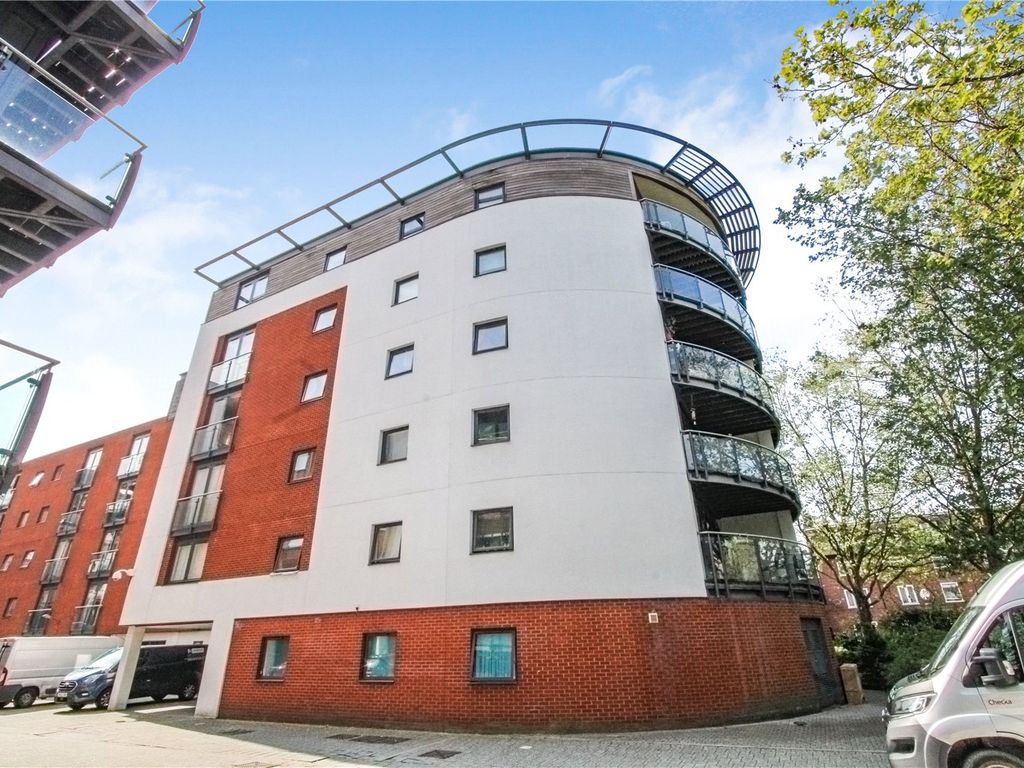 1 bed flat for sale in Channel Way, Southampton, Hampshire SO14 - Zoopla