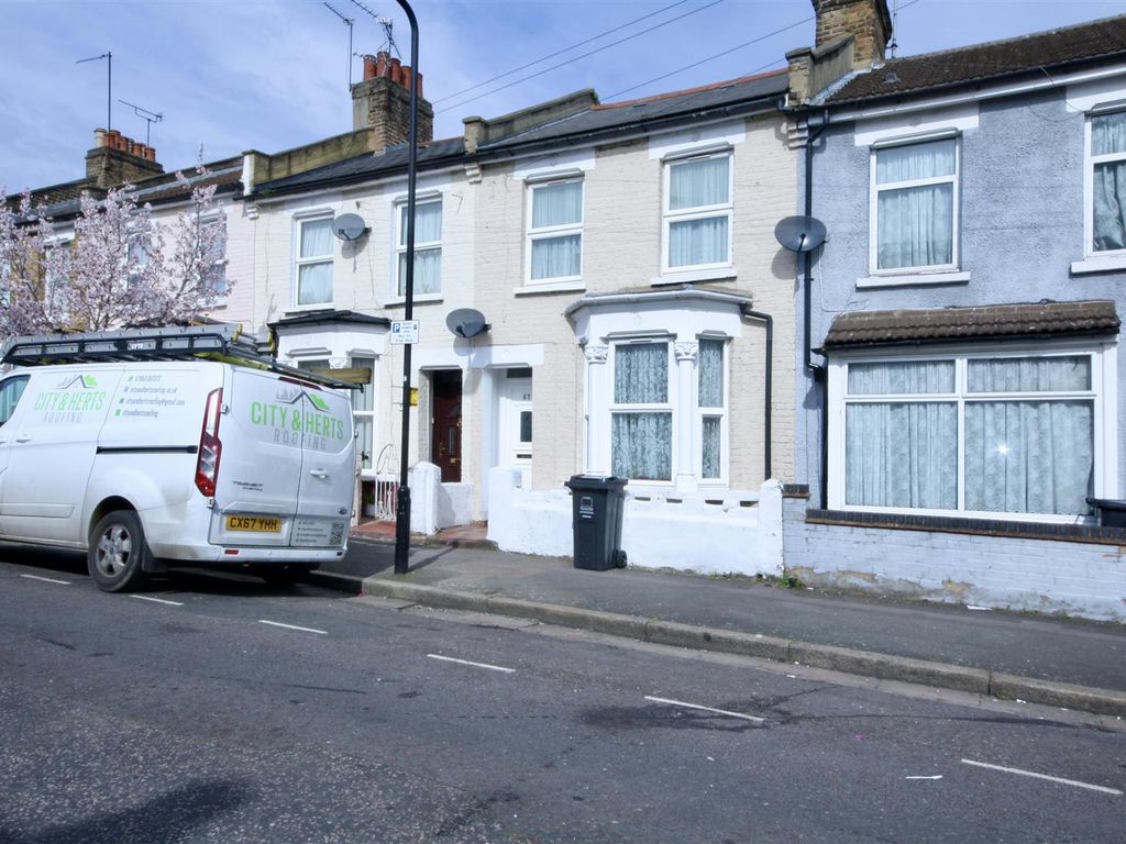 3 bed property for sale in Olinda Road, London N16 - Zoopla