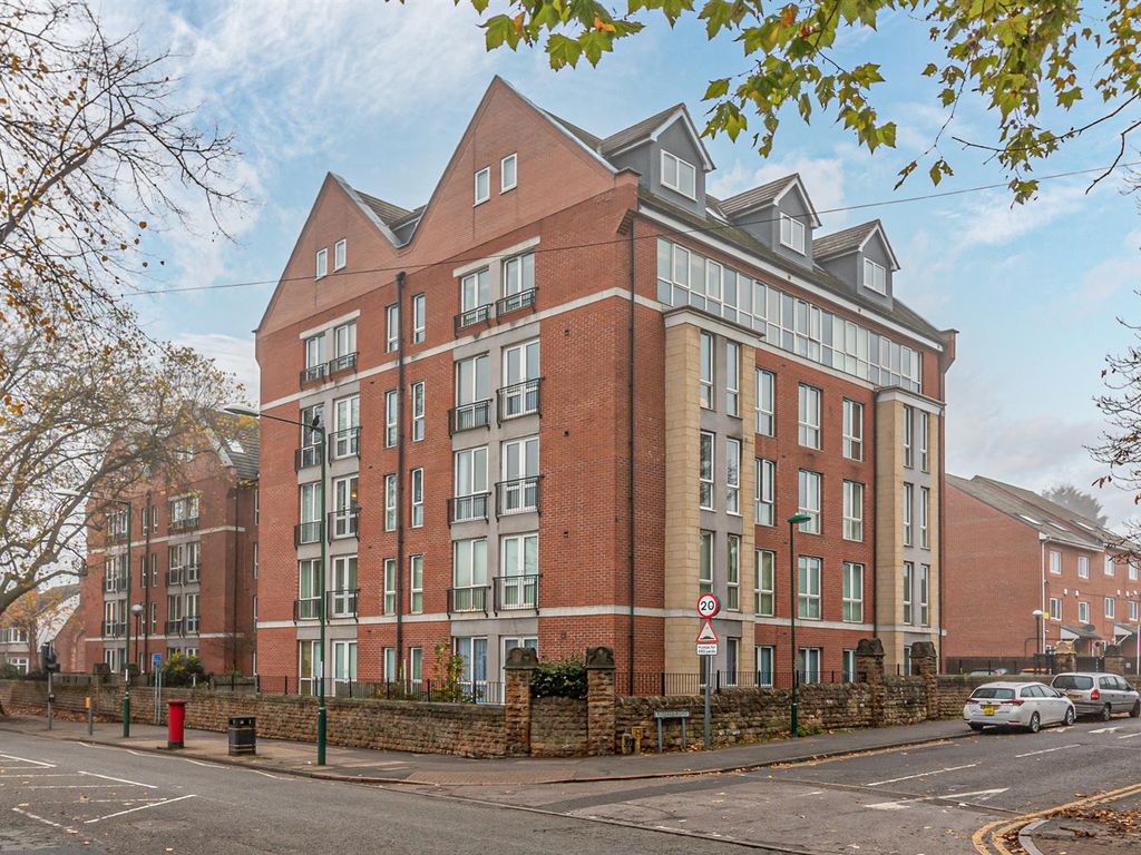 2 bed flat for sale in The Pavillion, Russell Road, Nottingham NG7 - Zoopla