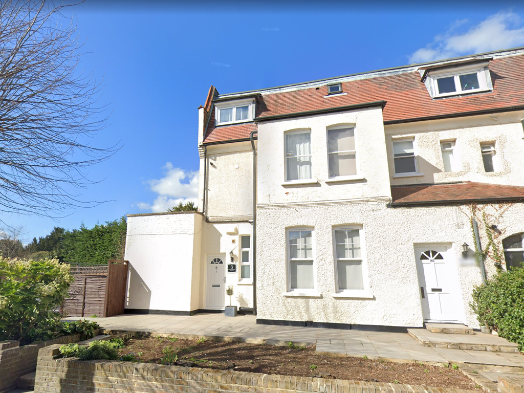 2 bed flat for sale in Fox Lane, London N13 - Zoopla