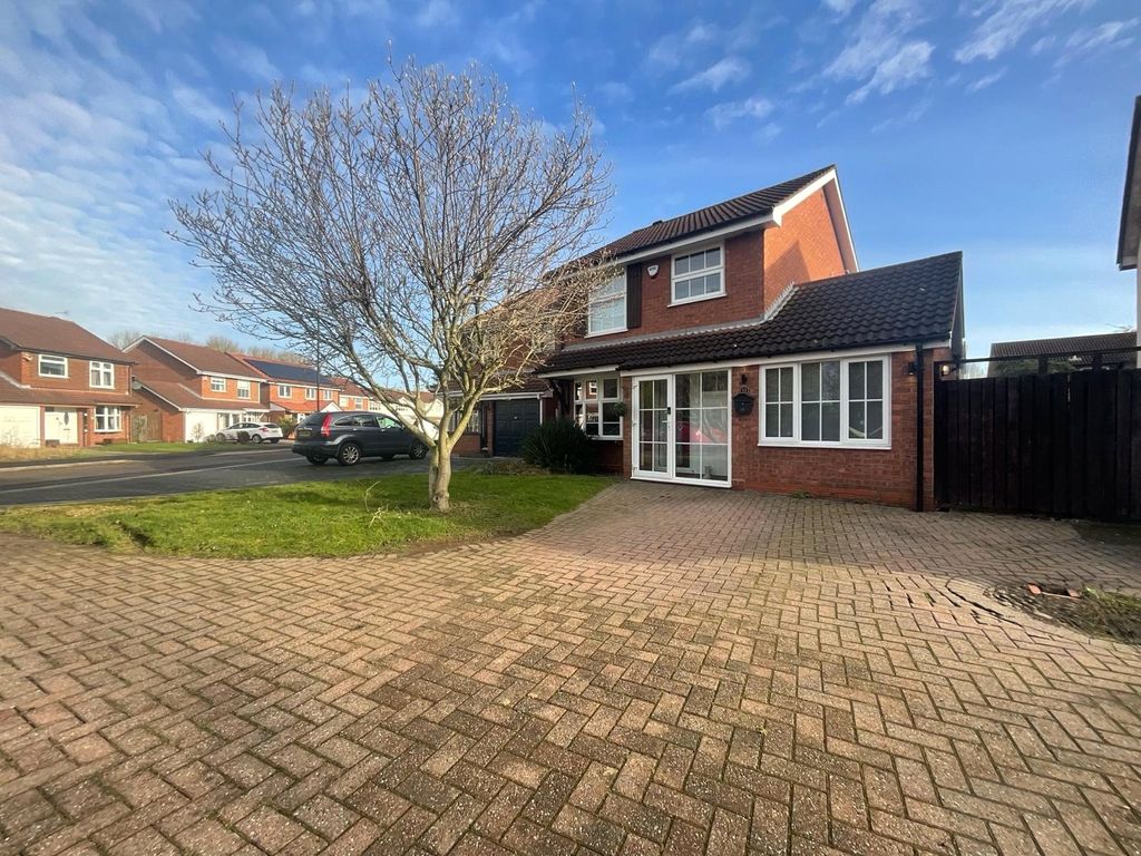 3 bed detached house for sale in Oakenhayes Crescent, Walmley, Sutton ...