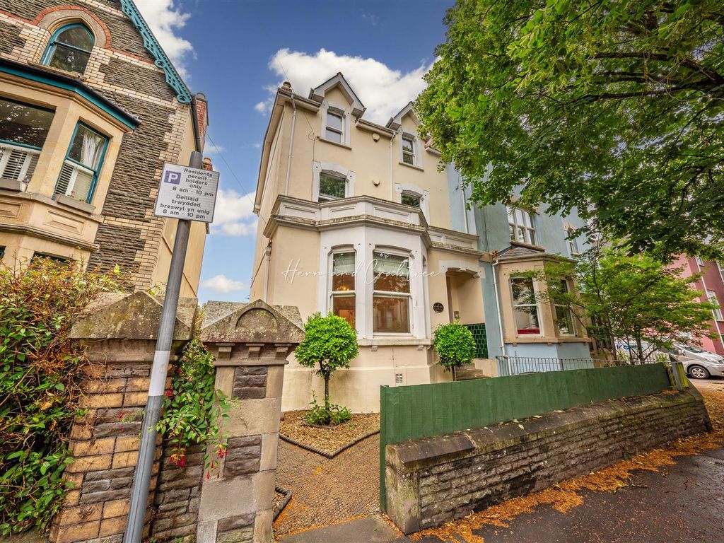 2 bed flat for sale in 16 Conway Road, Pontcanna, Cardiff CF11, £275,000 - Zoopla