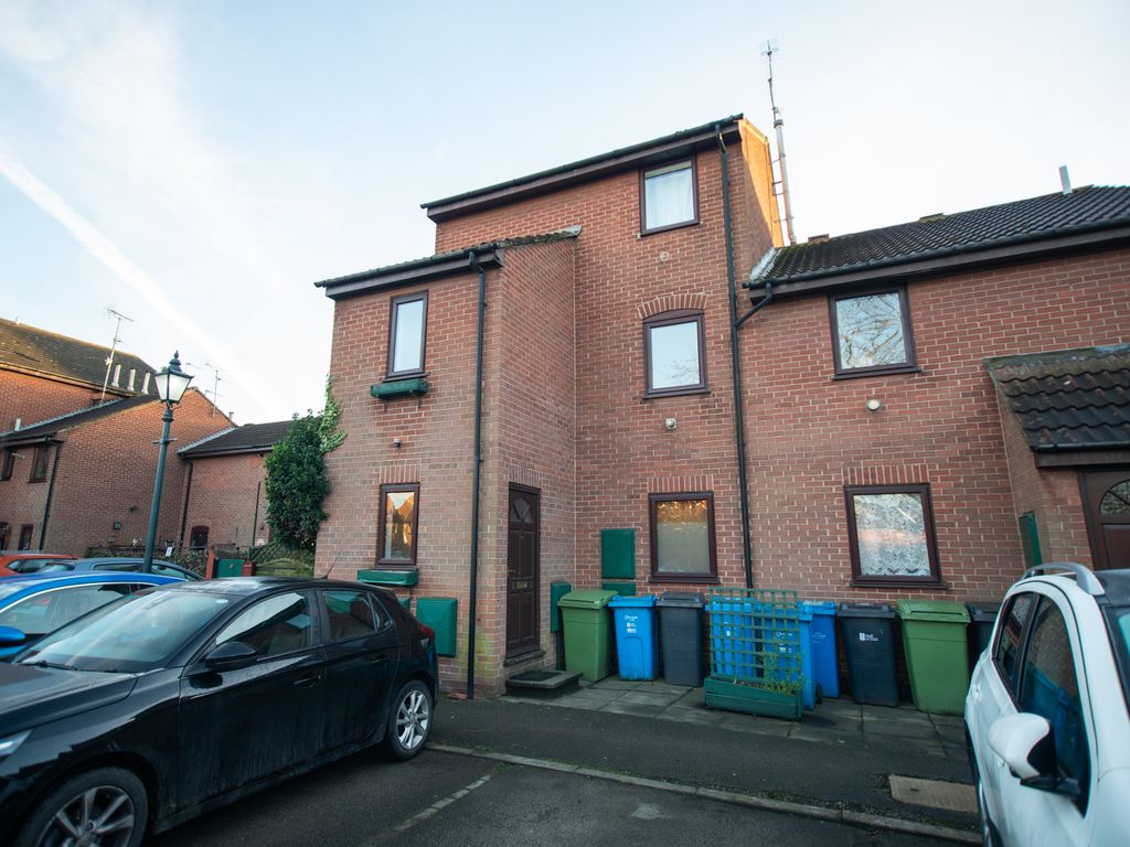 1 bed flat to rent in Fish Street, Hull HU1, £525 pcm - Zoopla