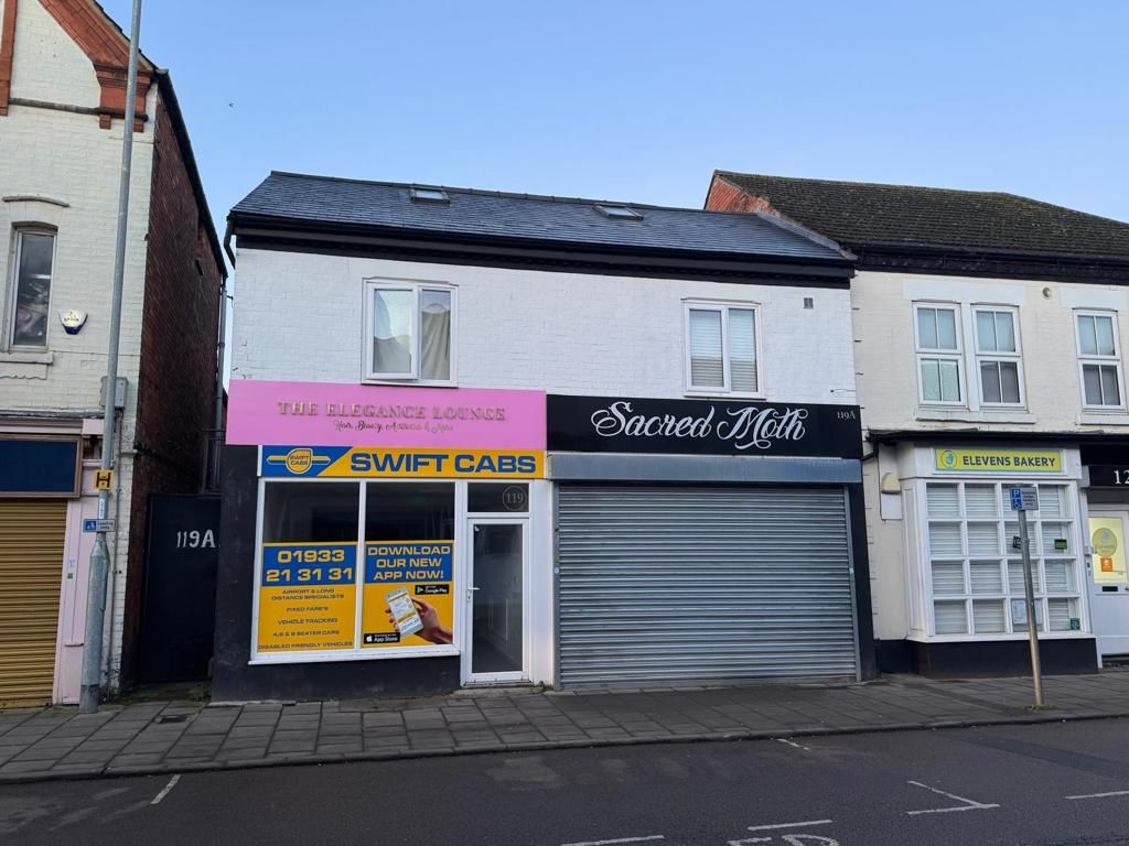 Property for sale in High Street, Rushden, Northamptonshire NN10, £ ...