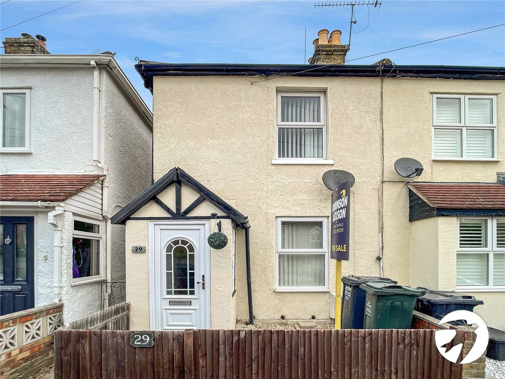 2 Bed End Terrace House For Sale In Powder Mill Lane Dartford Kent