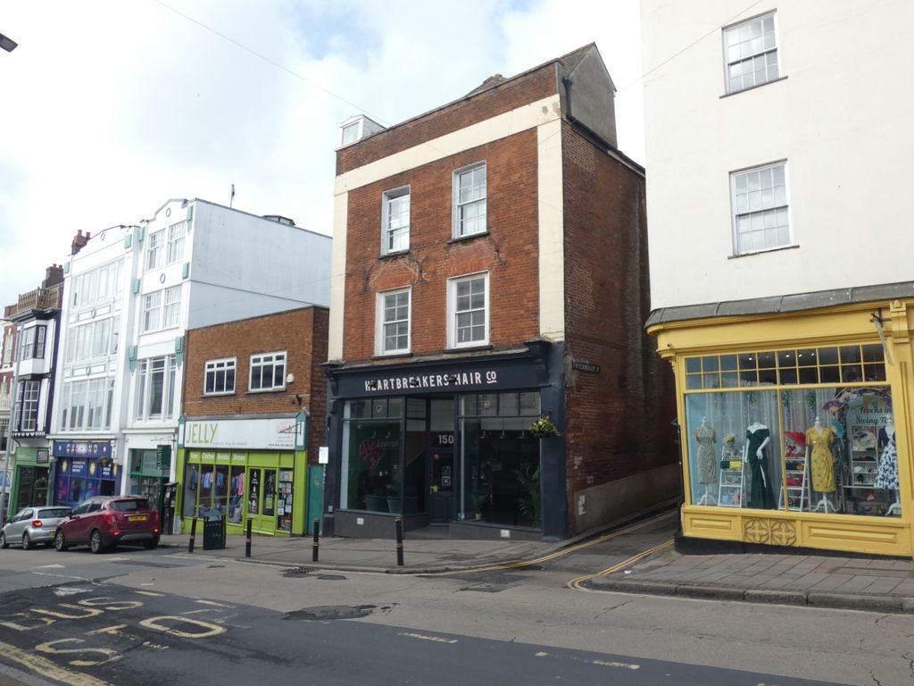 1 bed flat to rent in Fore Street, Exeter EX4, £775 pcm - Zoopla