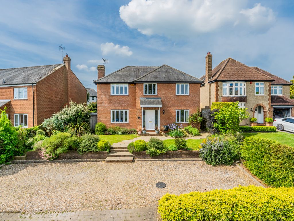 4 bed detached house for sale in Stock Lane, Whaddon, Milton Keynes ...
