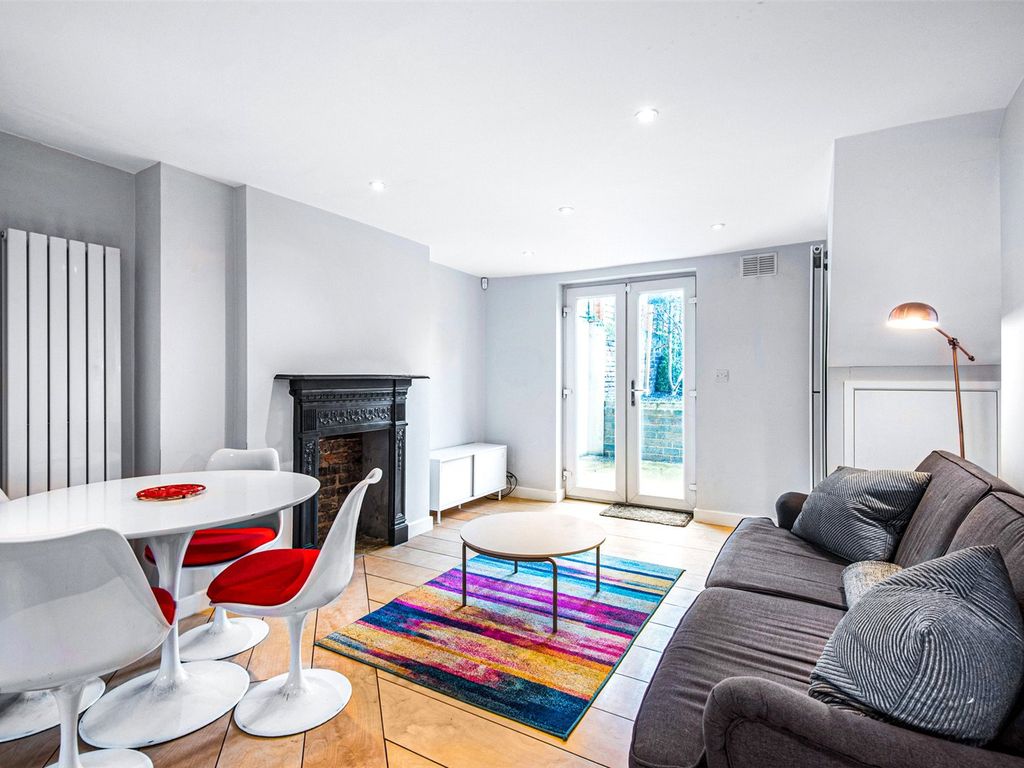 2 bed flat for sale in Lower Road, Surrey Quays SE8, £549,950 - Zoopla