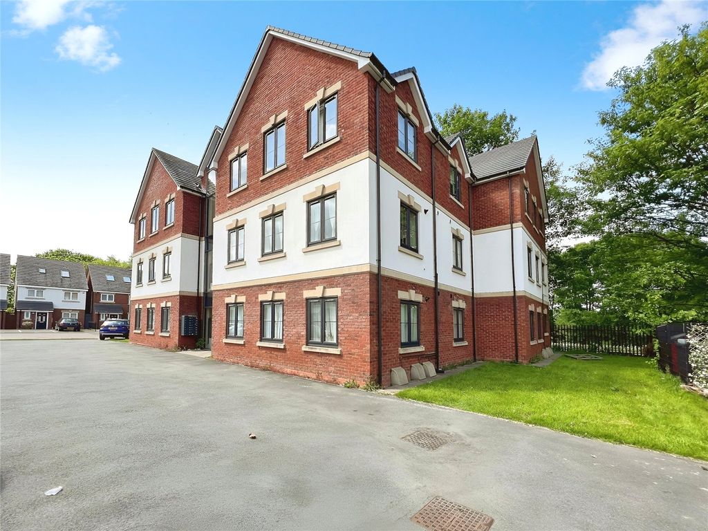 2 bed flat for sale in Ikon Avenue, Wolverhampton, West Midlands WV6, £ ...