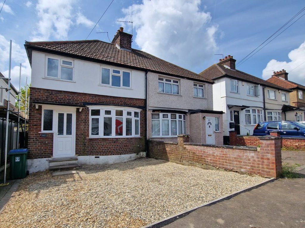 3 bed semi-detached house to rent in Oakdene Road, Watford WD24 - Zoopla